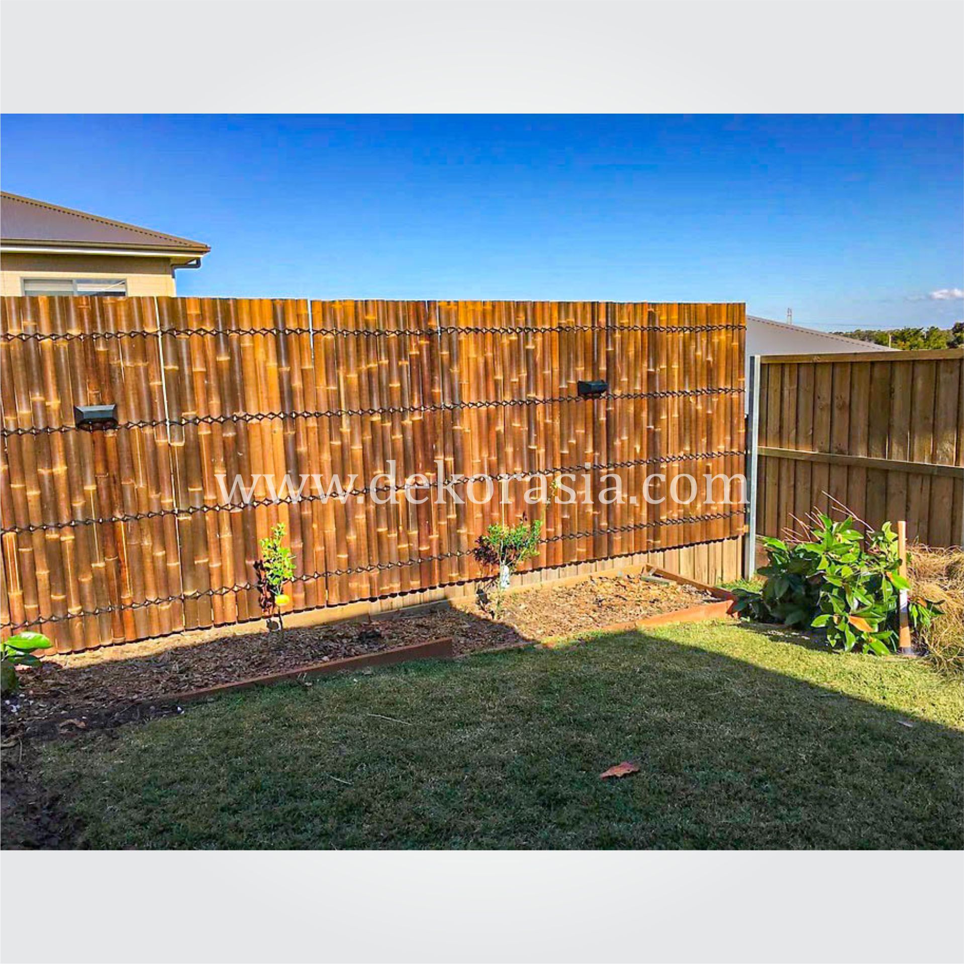 Bamboo Fencing and Screening With 6 Back Bamboo Slats